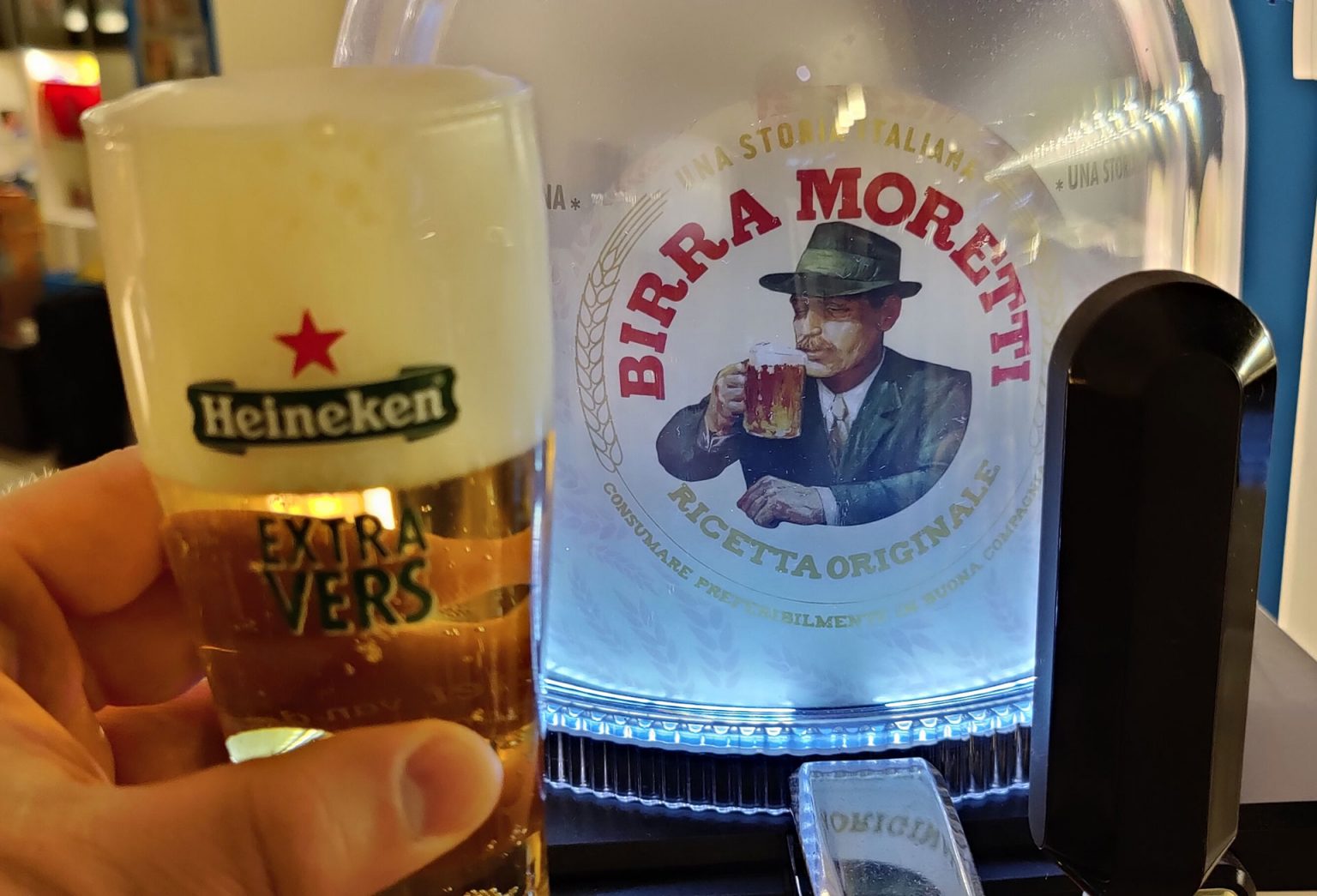 Review: Birra Moretti Ricetta Originale van de Heineken Blade – Just ...