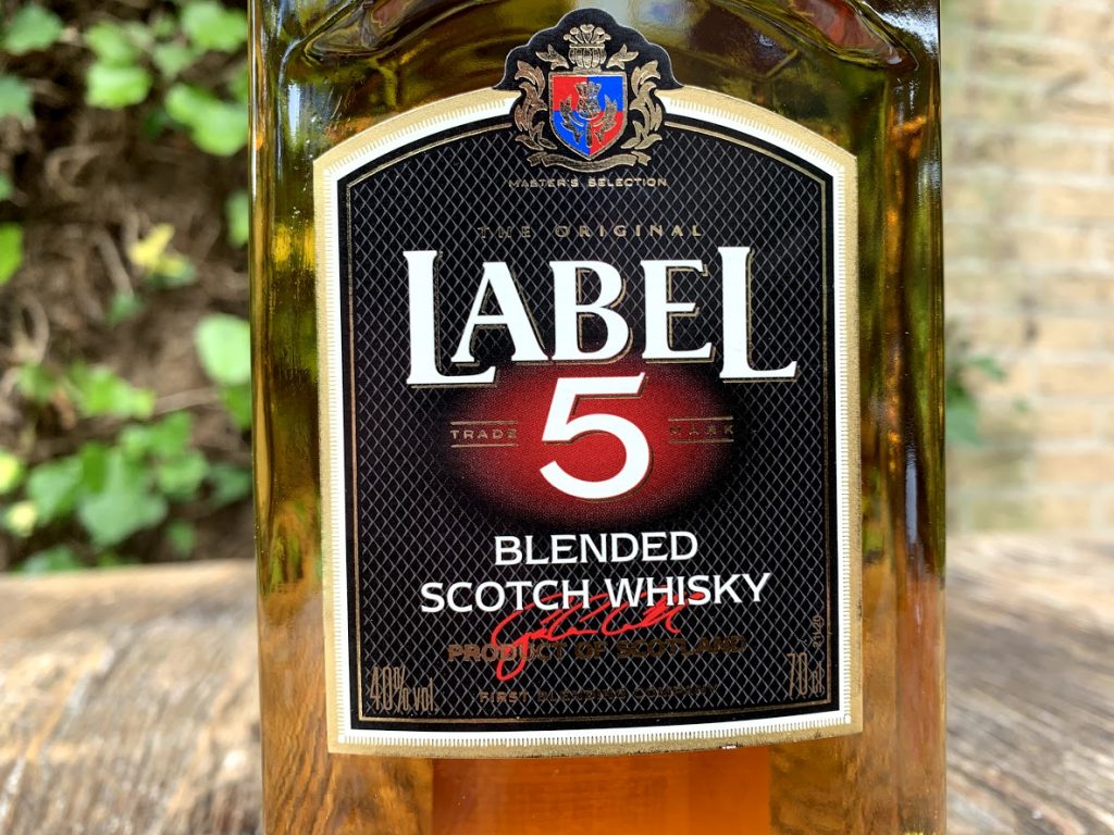 Review: LABEL 5 Classic Black (Whisky) – Just for Koks.nl